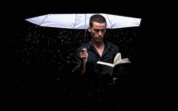Зожник | Мужчины с большим книжным шкафом